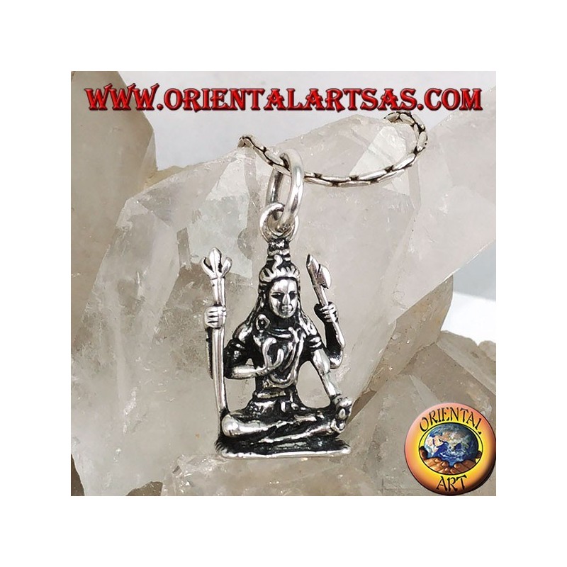Silver pendant of Shiva Statue of Śiva of the Murudeshwara temple
